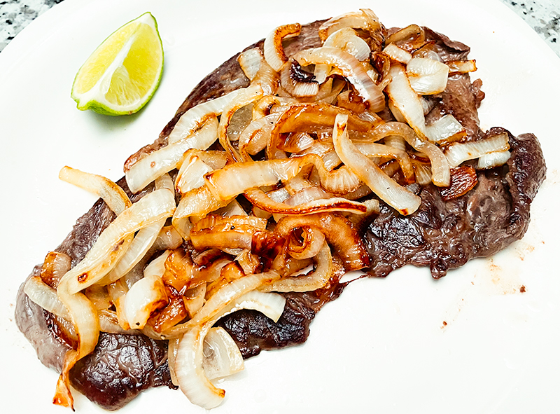 Making the Abuela Special: Cuban bistec de palomilla (thin pan seared ...